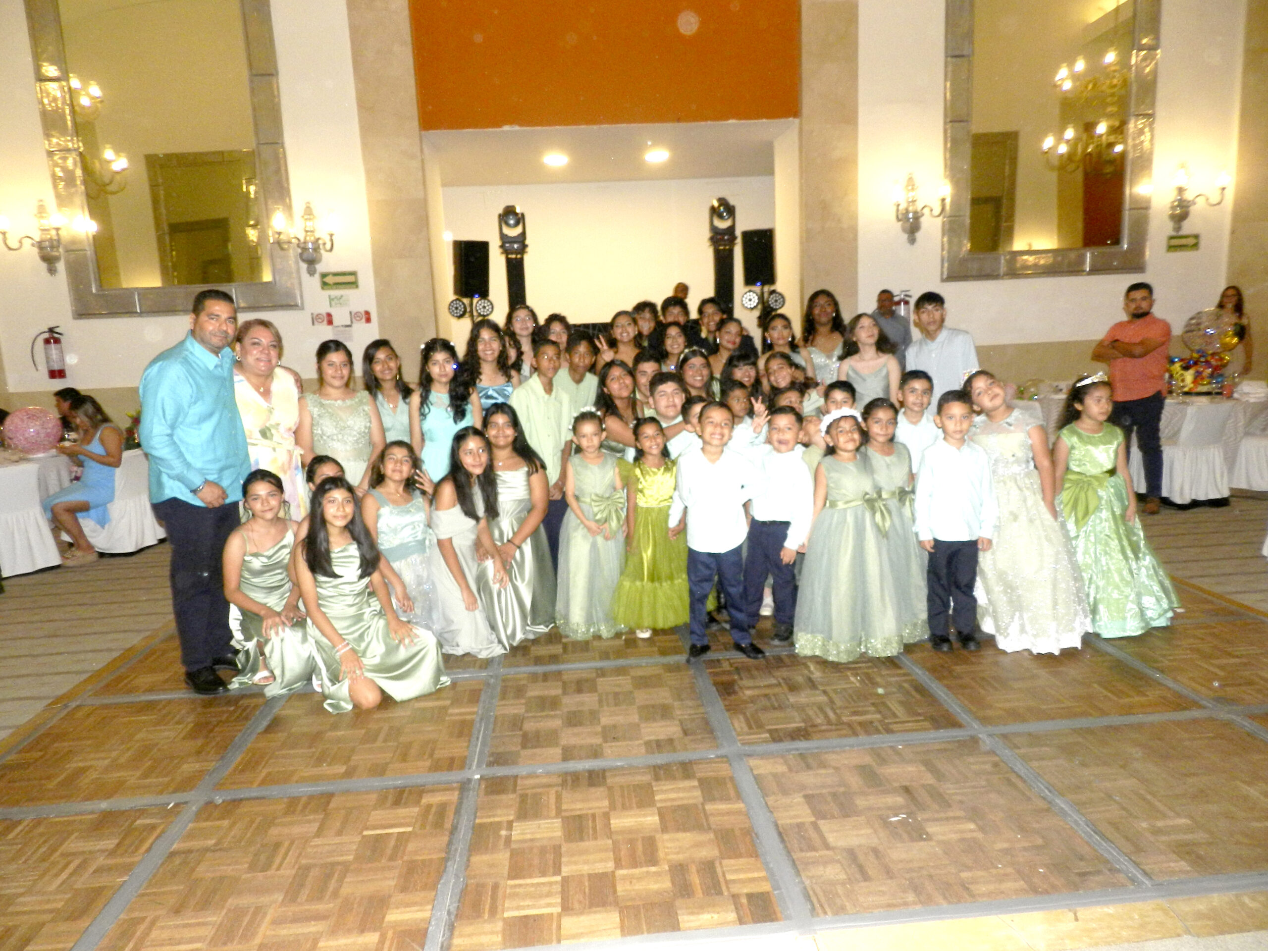 Gran Ceremonia de Graduación del Centro de Estudios Michigan A.C.